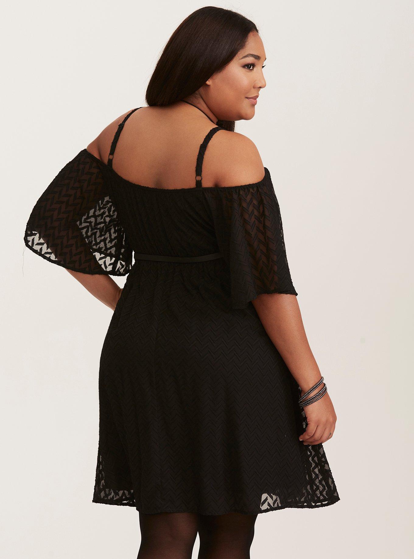 Plus Size - Textured Off Shoulder Dress - Torrid