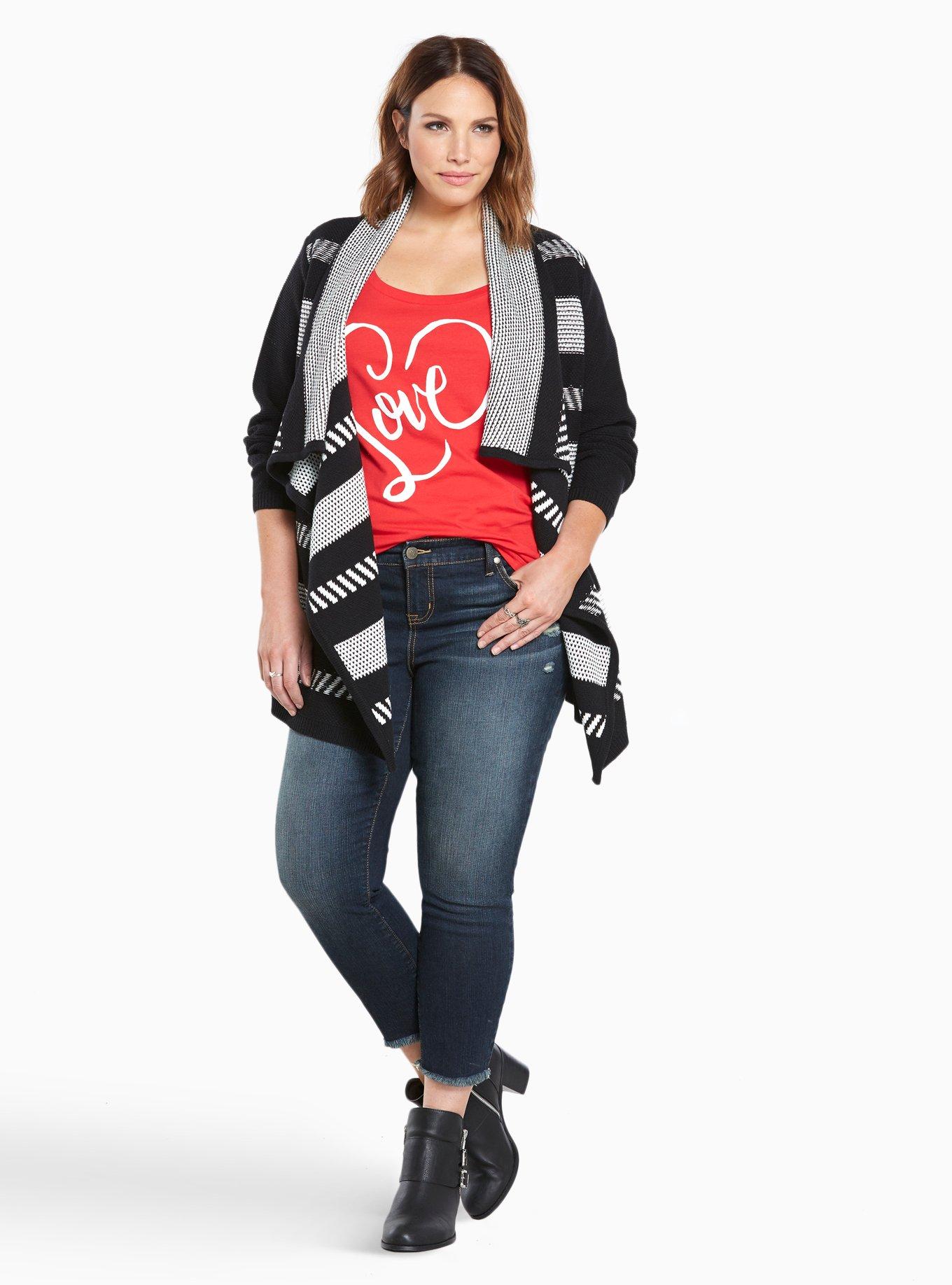 Plus Size - Love Heart Slub Scoop Tee - Torrid