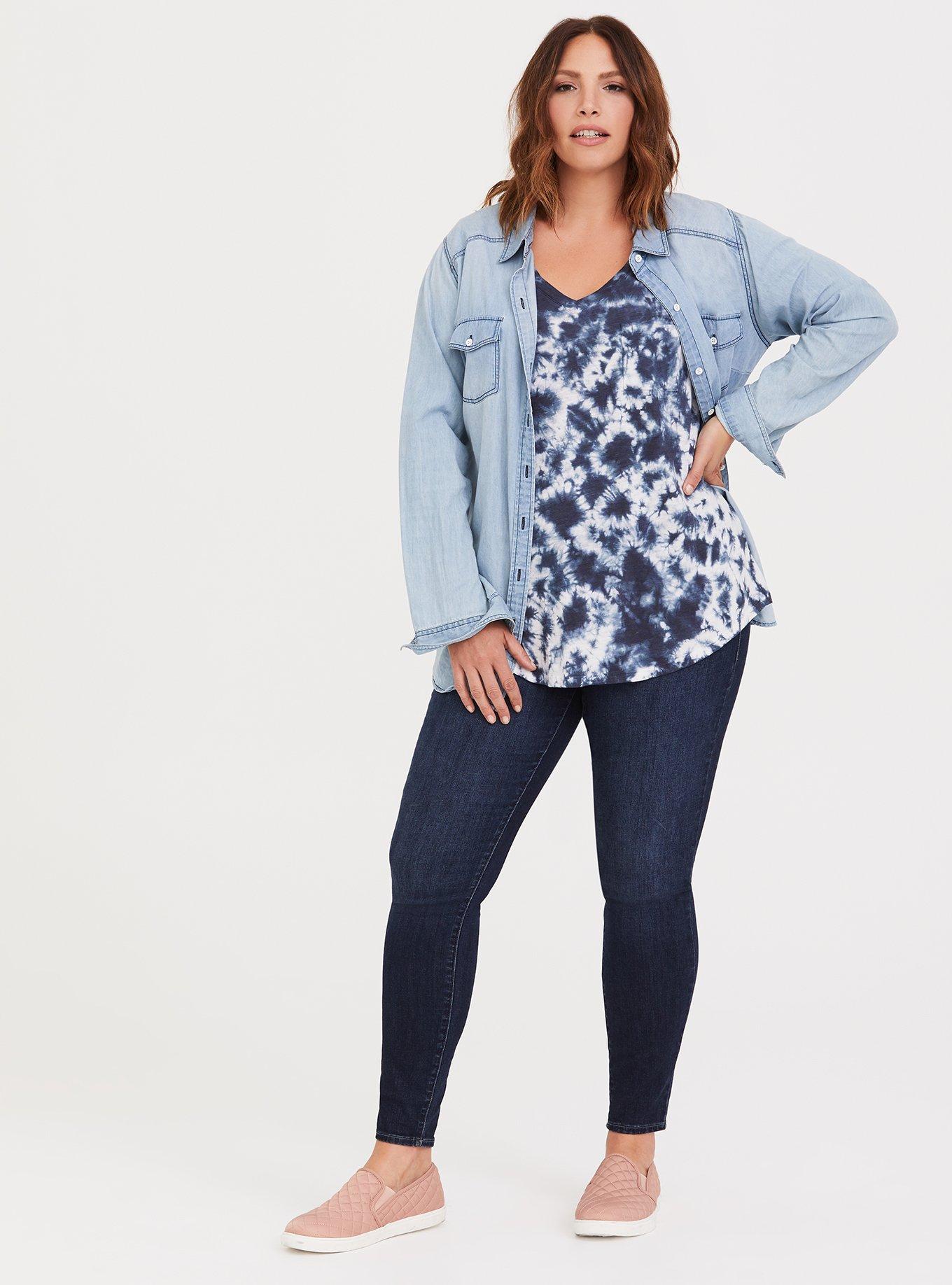 Plus Size - Premium Tie-Dye Pocket V-Neck Tee - Torrid