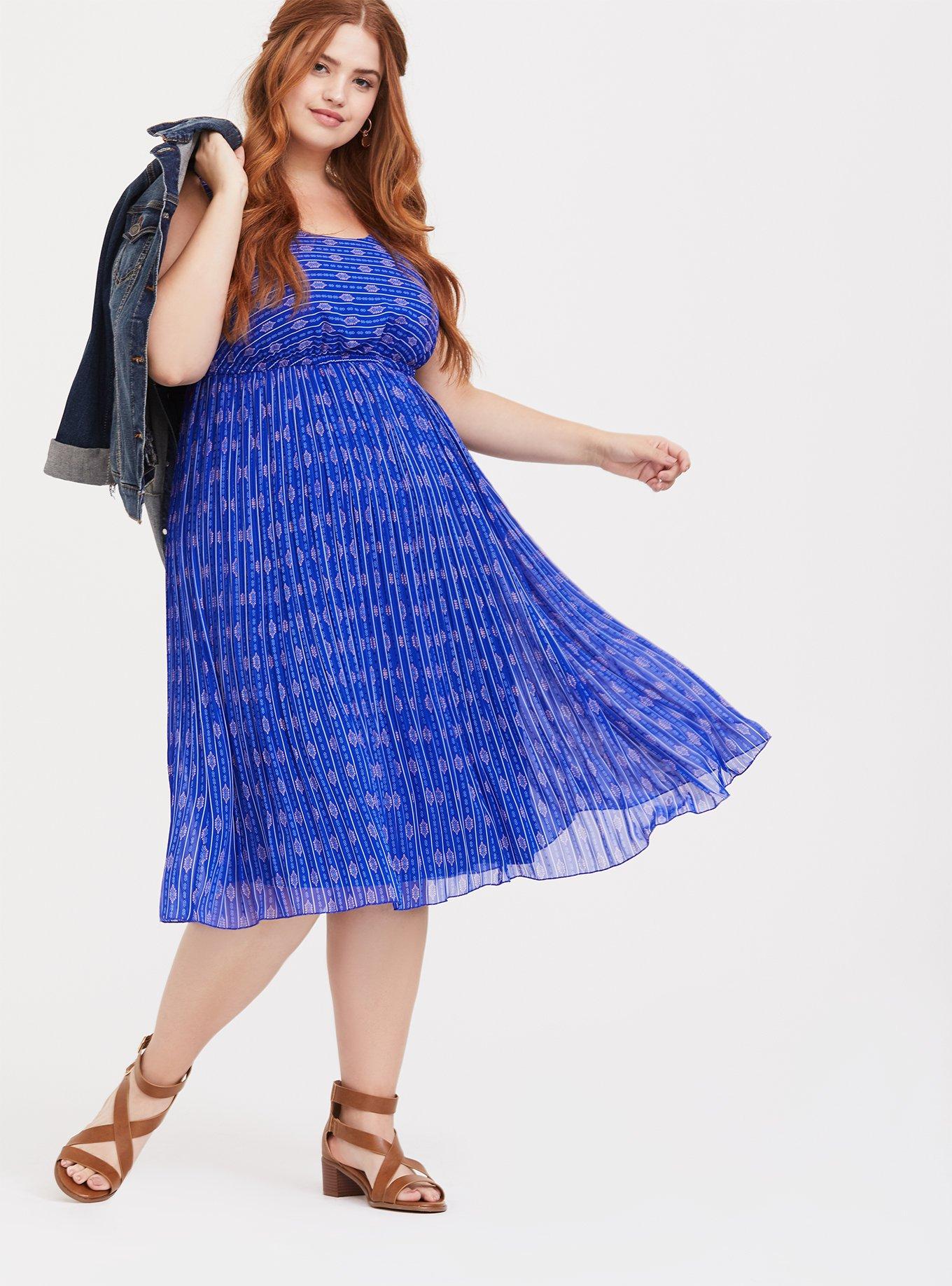 Plus Size - Electric Blue Medallion Chiffon Pleated Midi Dress - Torrid