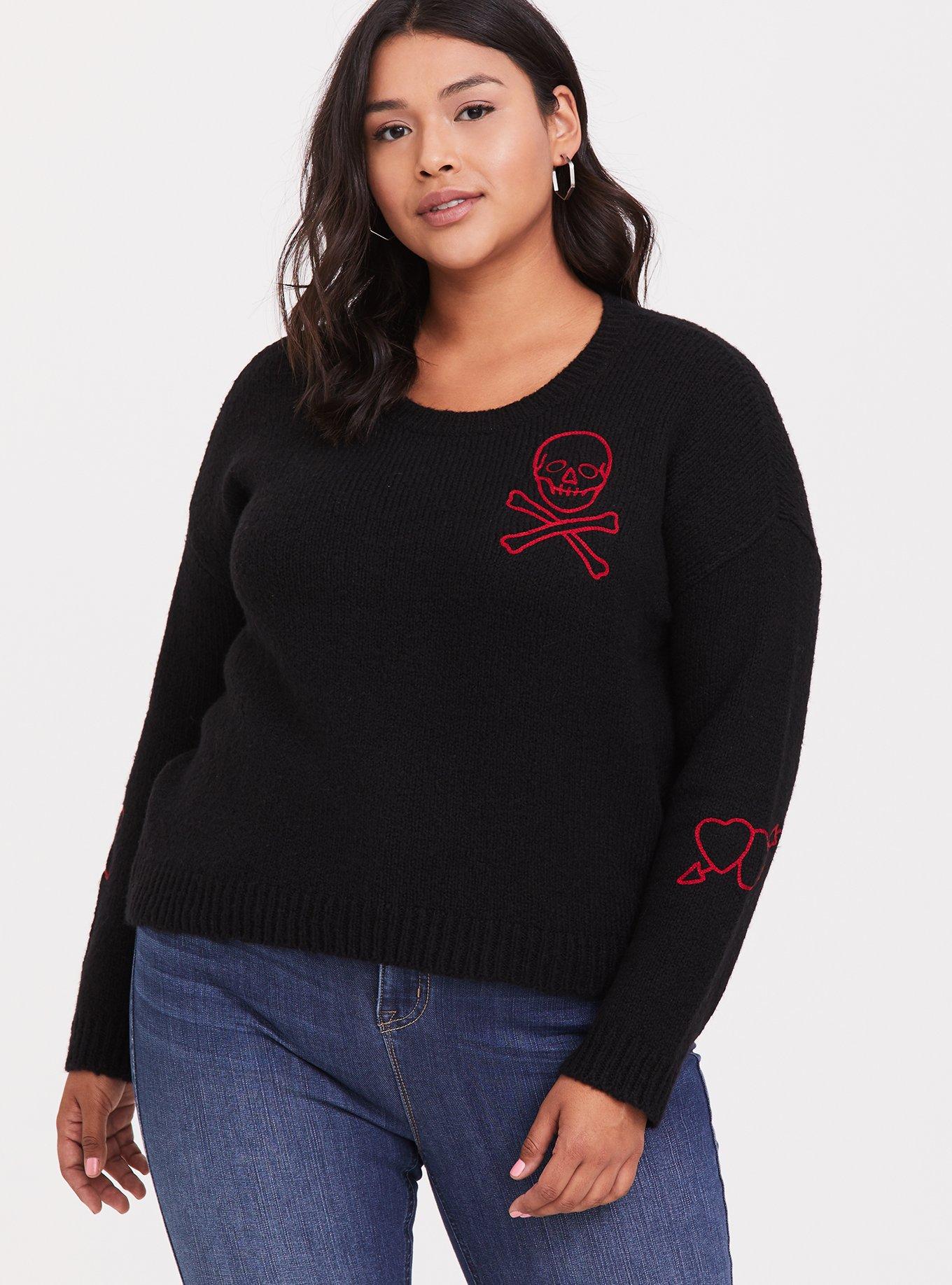 Plus Size Black Embroidery Skull Crossbones Crop Pullover Sweater