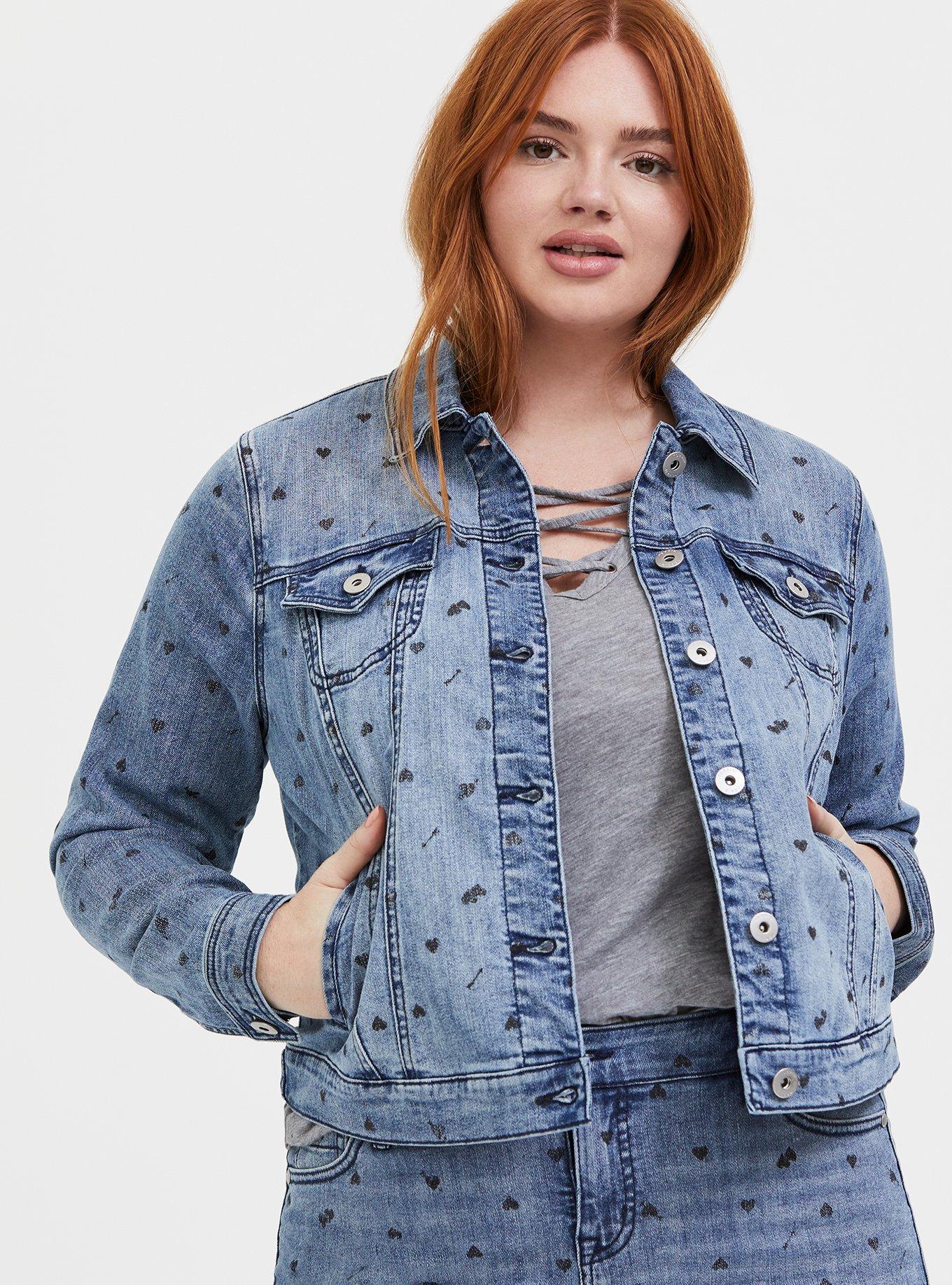 Plus Size - Medium Wash Heart Denim Trucker Jacket - Torrid