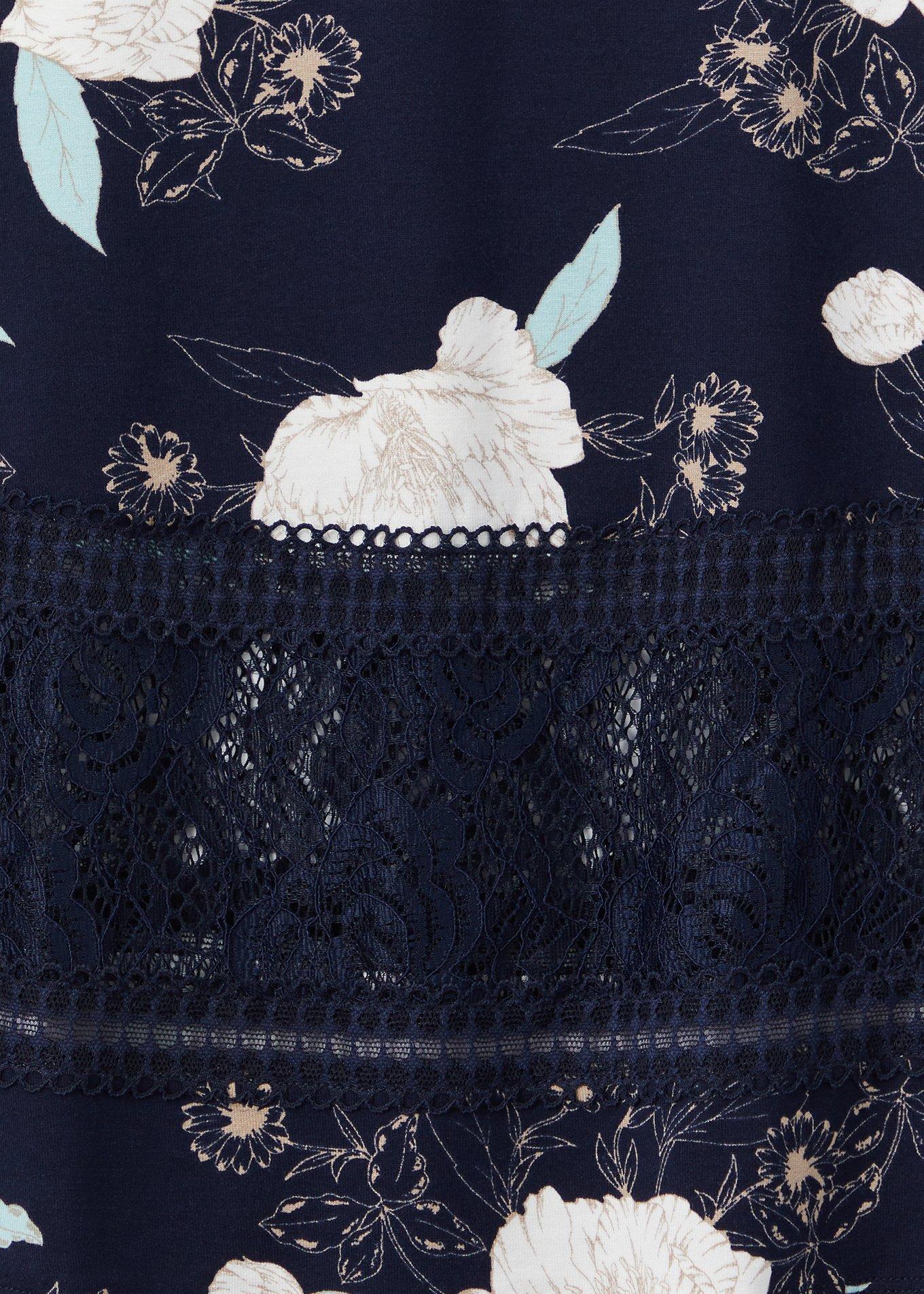 Plus Size - Navy Floral Lace Inset Tank - Torrid