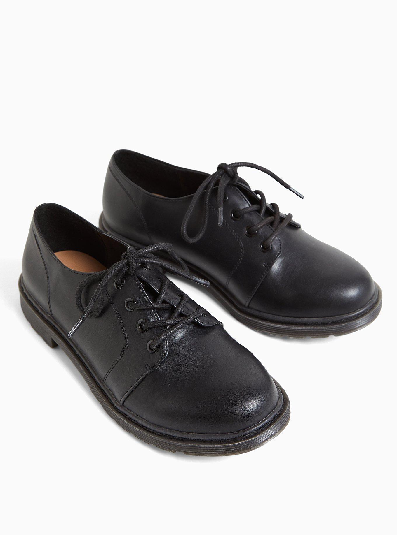 Plus Size - Black Faux Leather Lace-Up Oxford Flat (WW) - Torrid