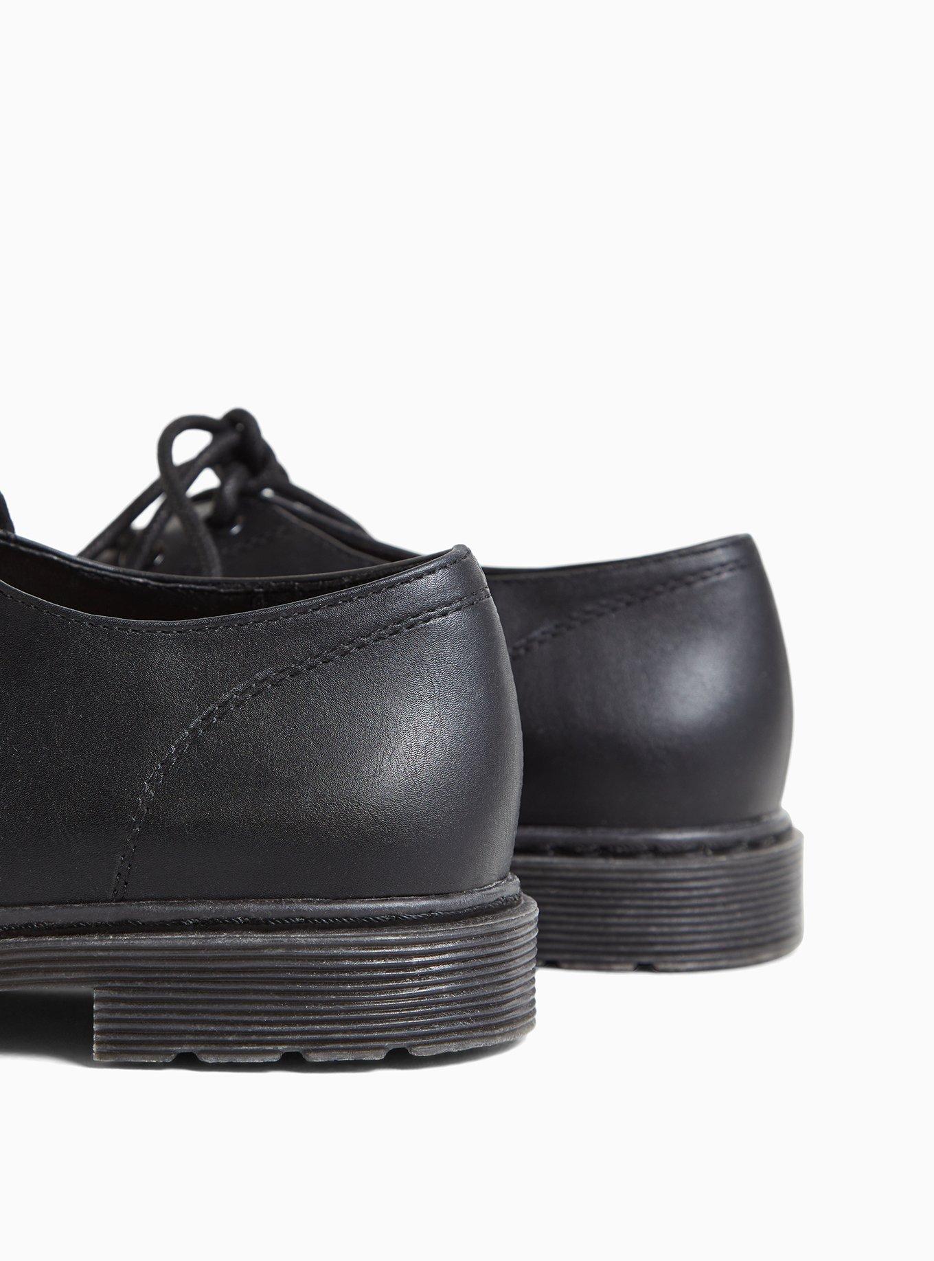 Plus Size - Black Faux Leather Lace-Up Oxford Flat (WW) - Torrid