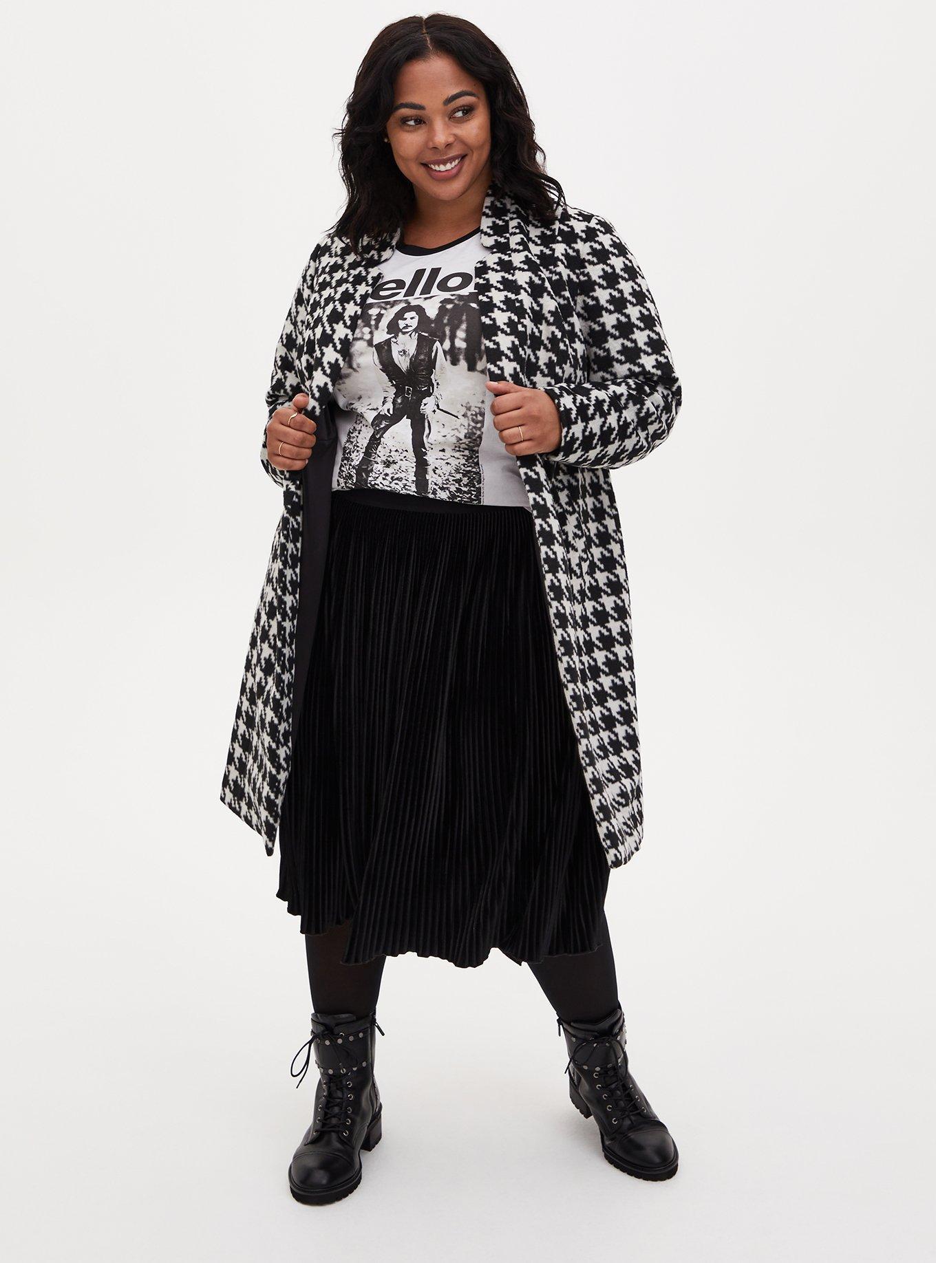 Plus Size - The Princess Bride Hello Classic Fit Raglan Tee - White ...