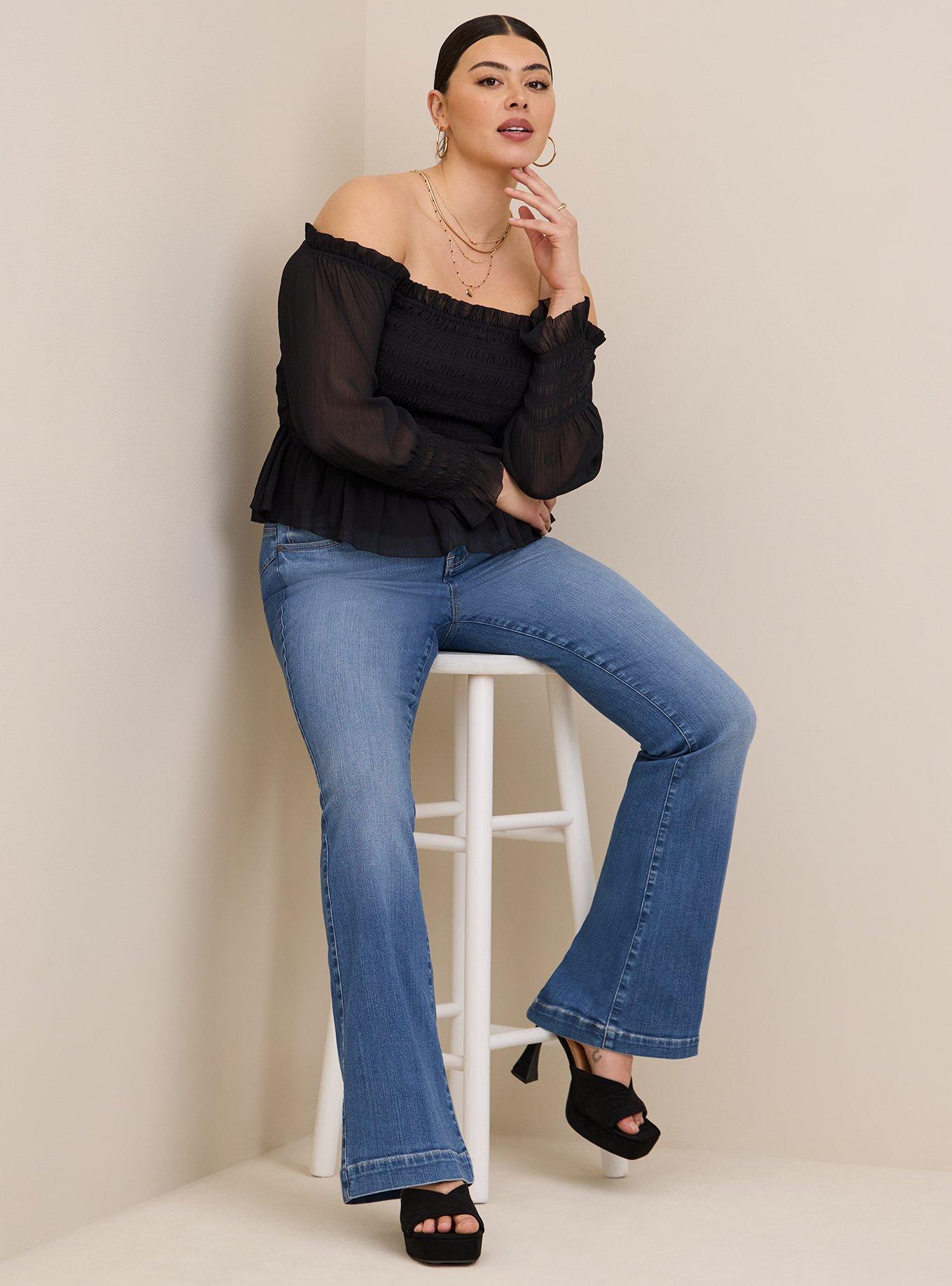 Plus Size - Crinkle Chiffon Smocked Waist Off-Shoulder Crop Top - Torrid