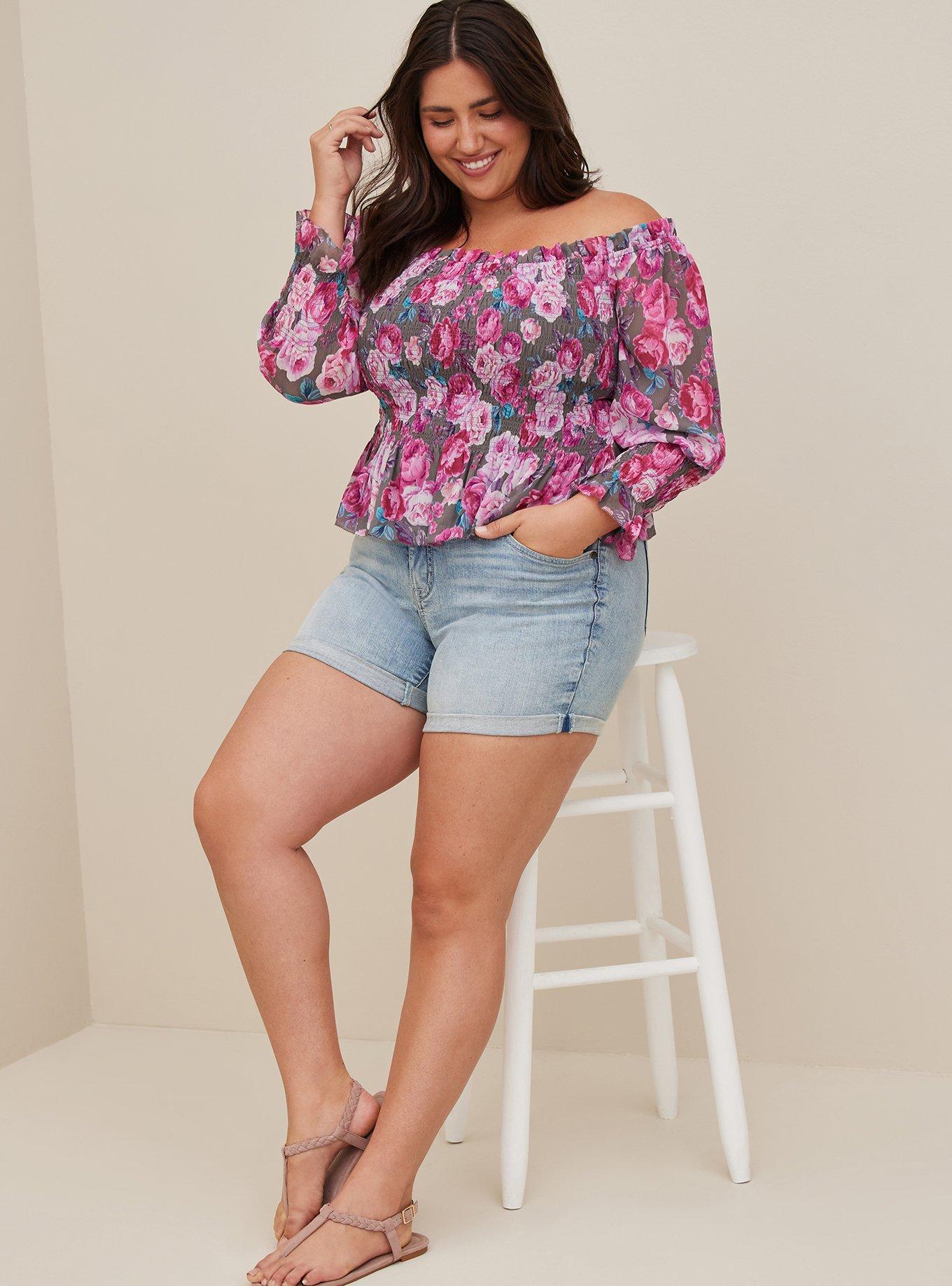 Plus Size - Crinkle Chiffon Smocked Waist Off-Shoulder Crop Top - Torrid