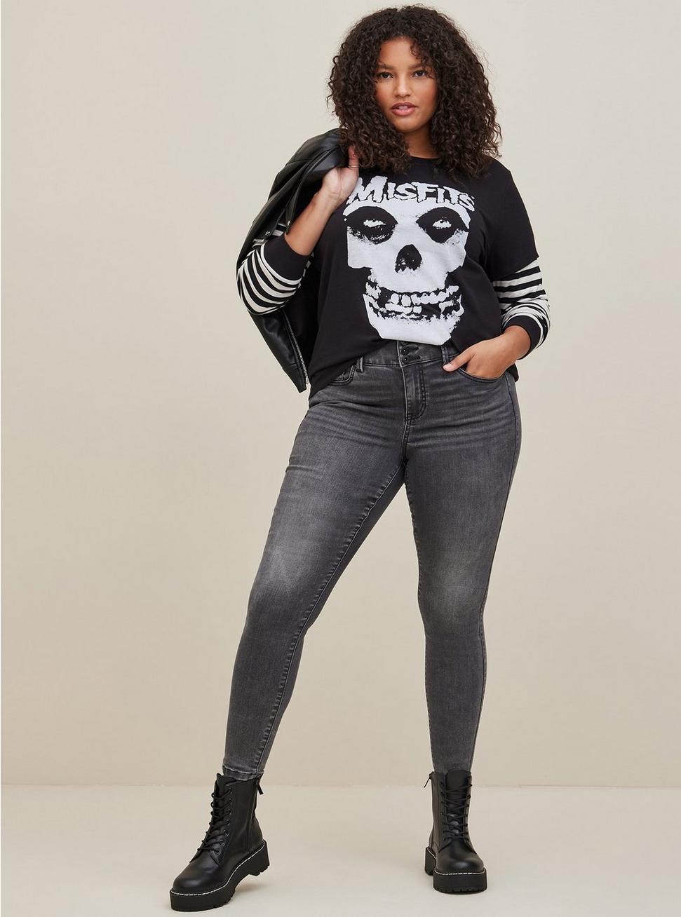 Plus Size - Misfits Classic Fit Cotton Crew Neck Long Sleeve Plus Size - Misfits Classic Fit Cotton Crew Neck Long Sleeve