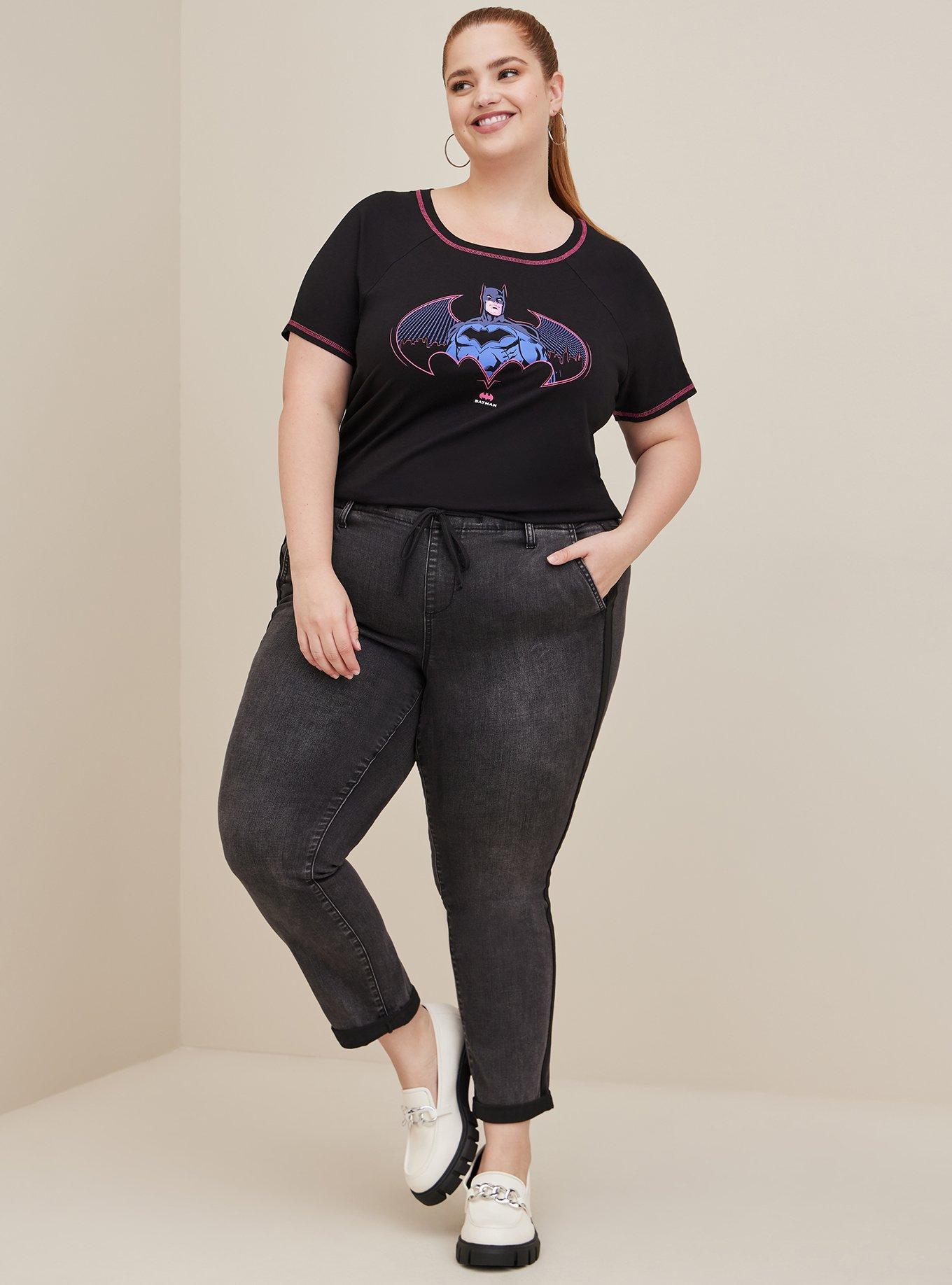 Plus Size - Warner Bros. Batman Bat Crest Cotton Crew Neck Raglan Top ...