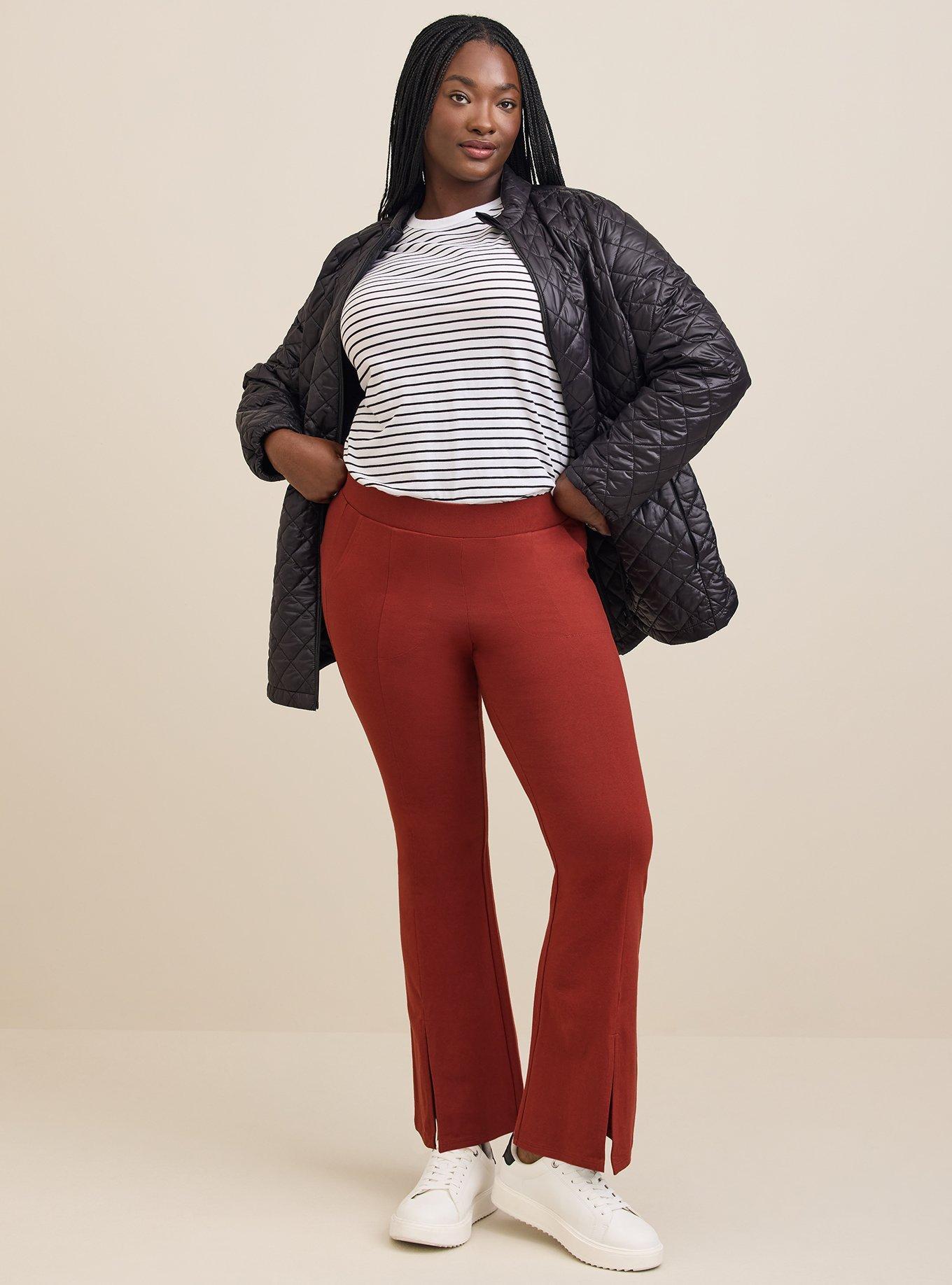 Plus Size - Signature Waist Front Slit Slim Bootcut Pocket Legging - Torrid