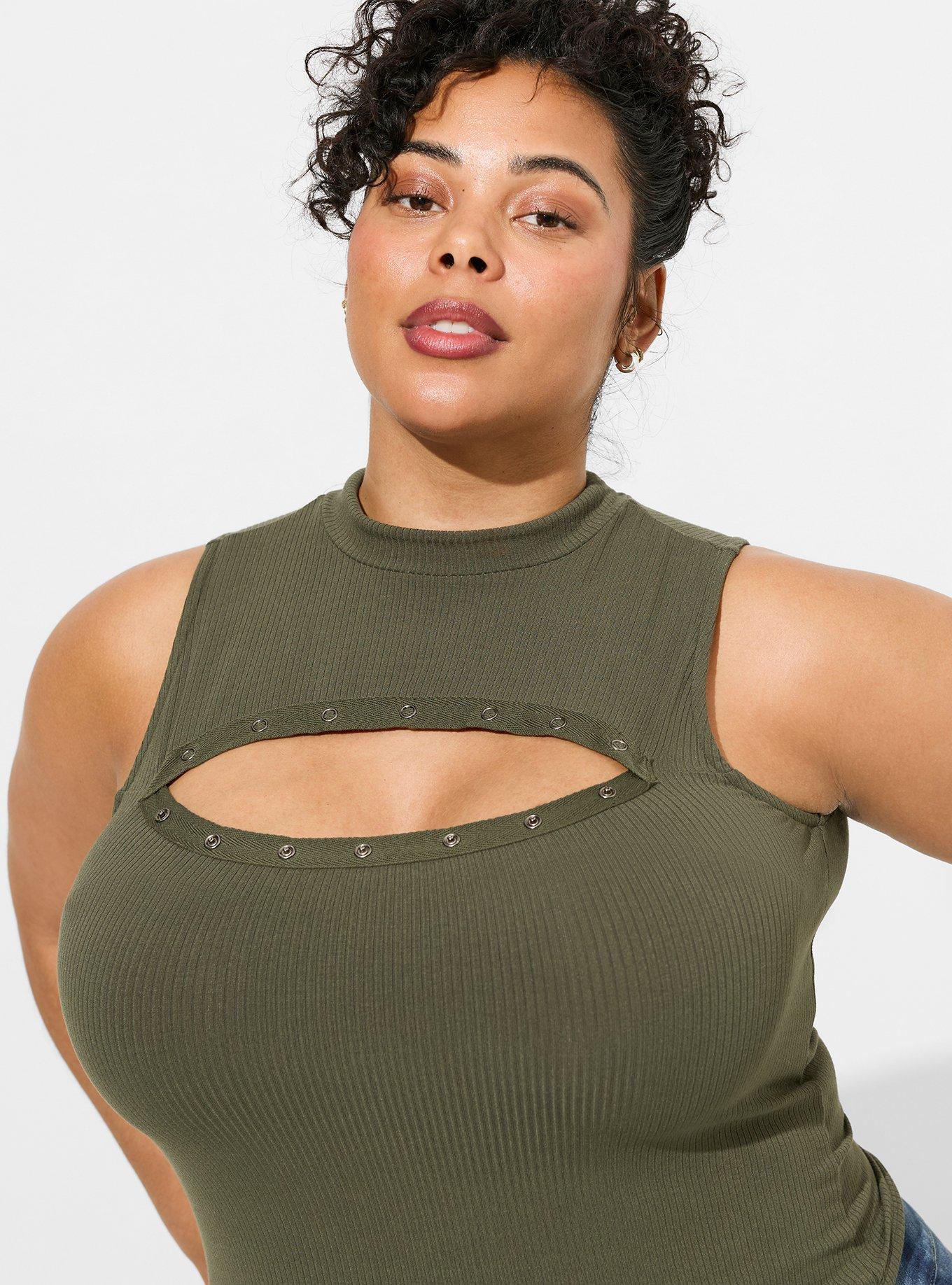 Plus Size - Rib Mock Neck Cut Out Snap Crop Tank - Torrid