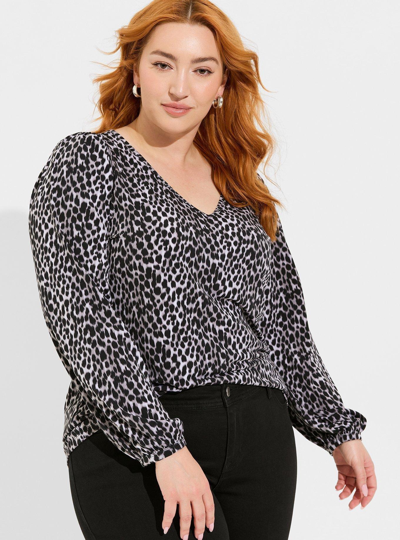 Plus Size - Studio Knit V-Neck Puff Long Sleeve Top - Torrid