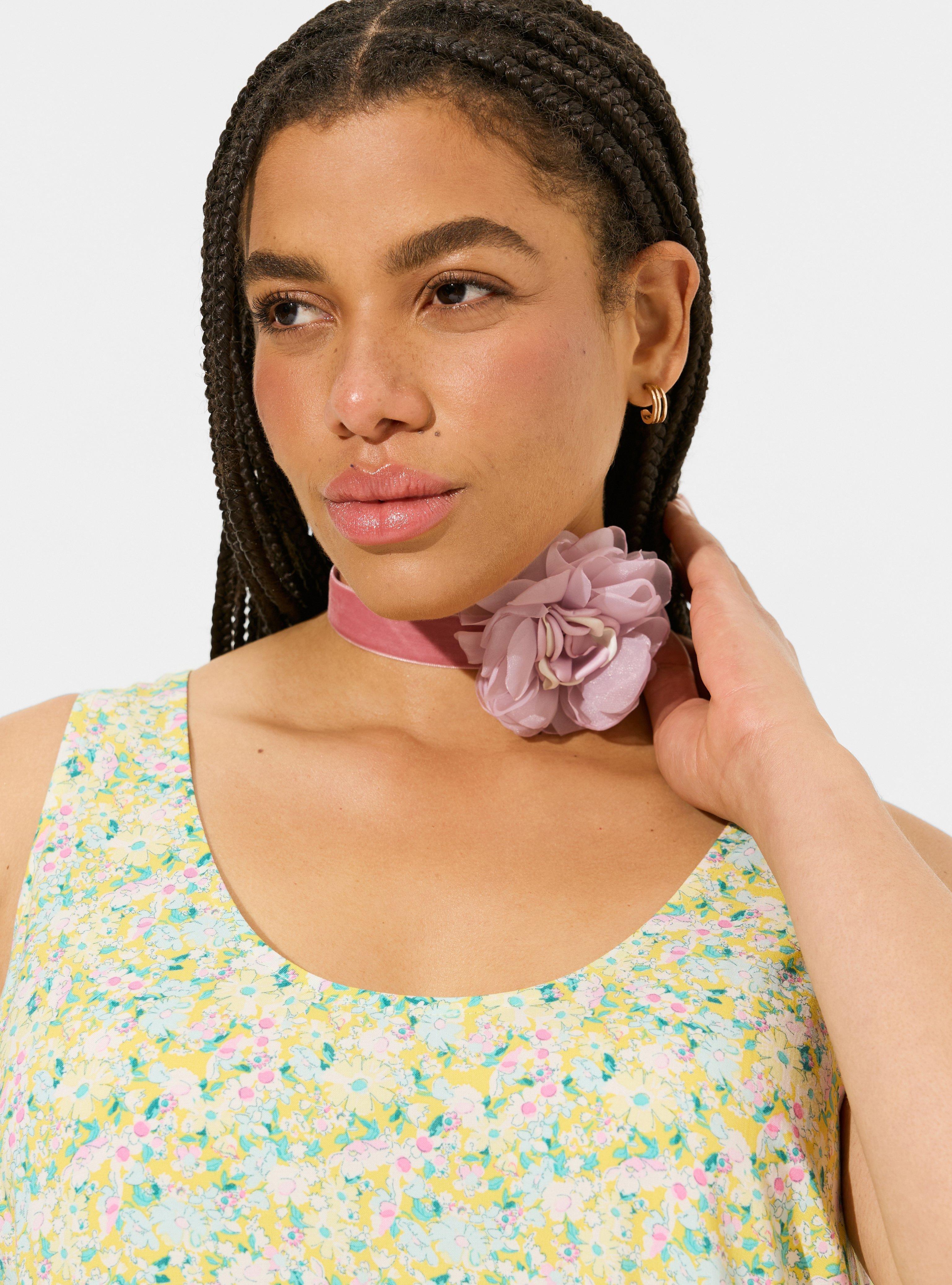 Plus Size - Rosette Velvet Choker Necklace - Torrid