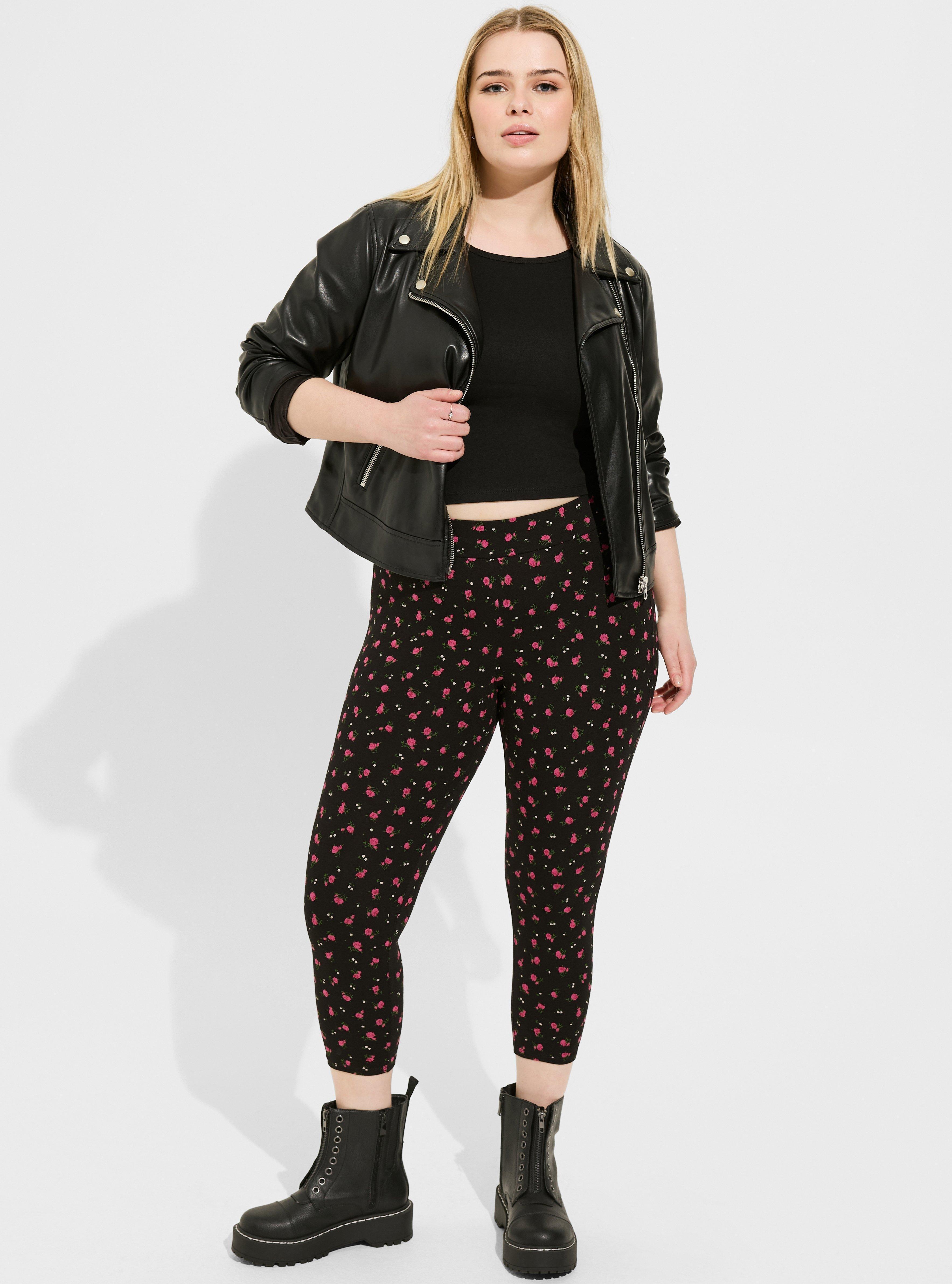 Plus Size - Betsey Johnson Roses Capri Legging - Torrid